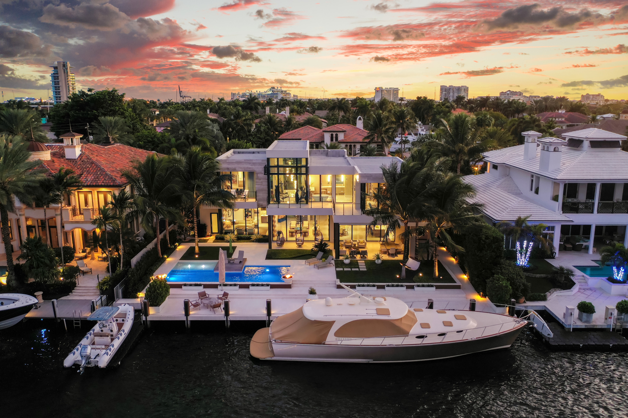 Laura Graves Real Estate - Laura Graves, P.A. Laura Graves, P.A.